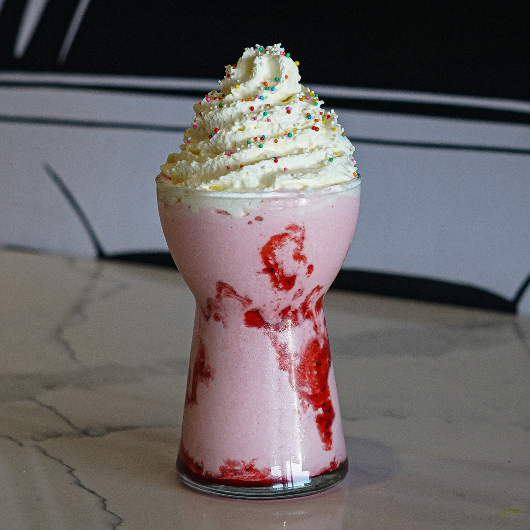 Strawberry Milkshake – Prego & Plates